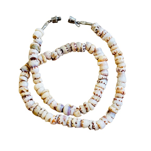 Jewelry | Vtg Hawaiian Tiger Puka Shell Necklace Surfer 7s 16 Beads 26g ...